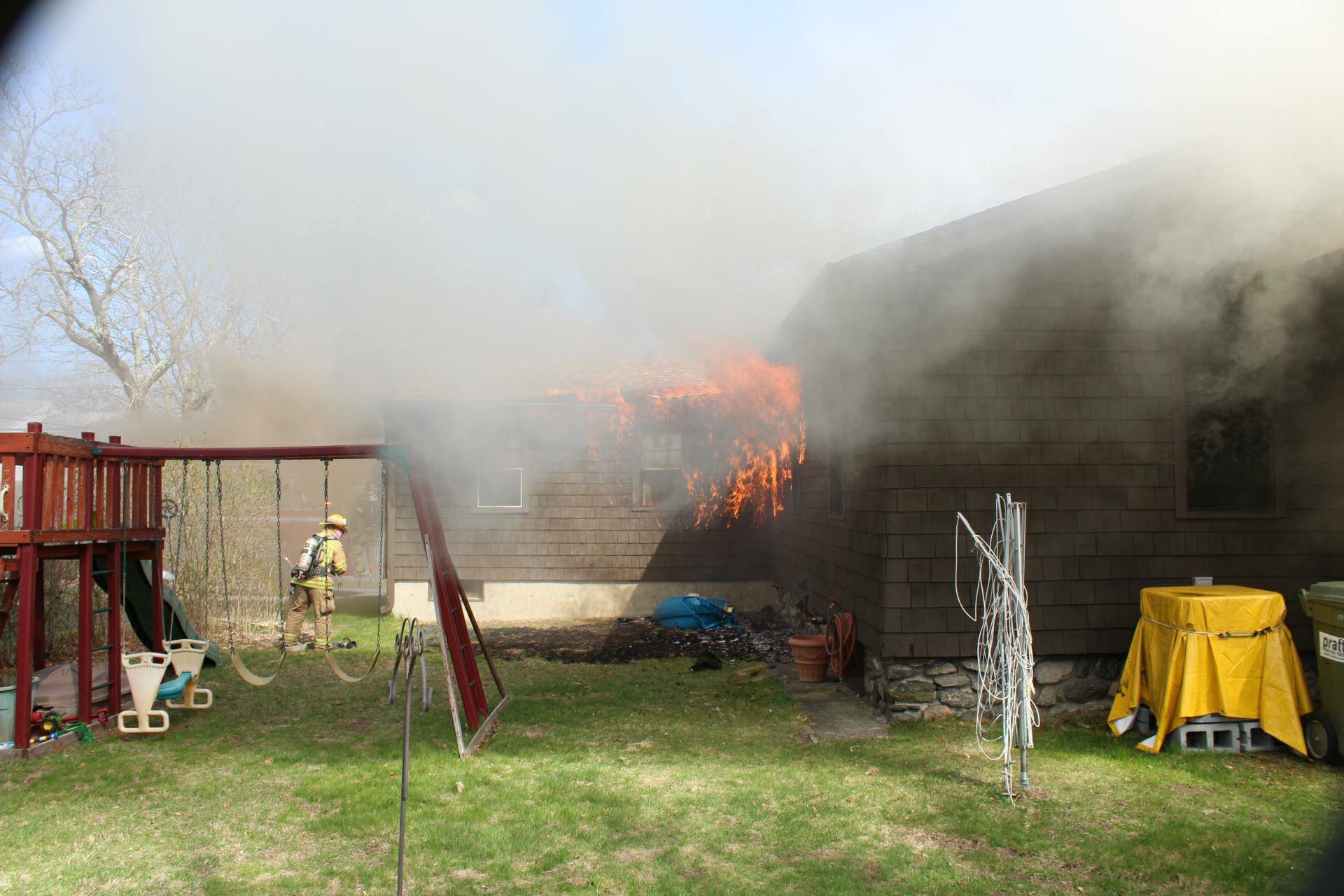 3 Alarm Fire Destroys Oxford Home | THE LAKE 940
