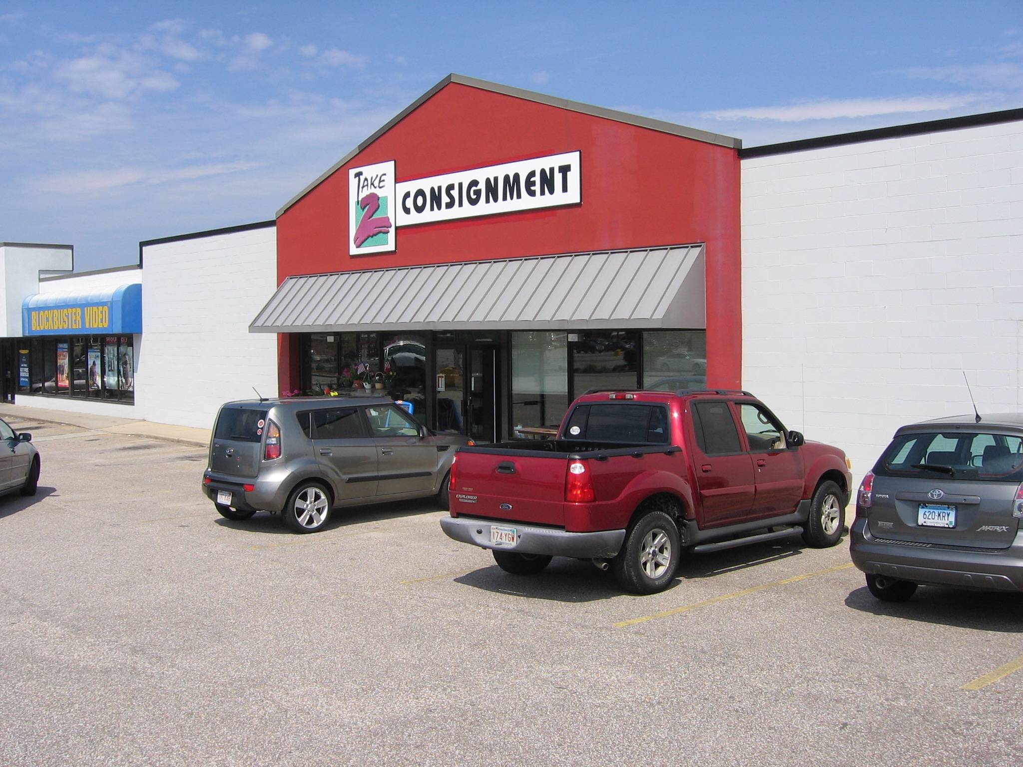 Webster's Take 2 Consignment Store To Close | THE LAKE 940