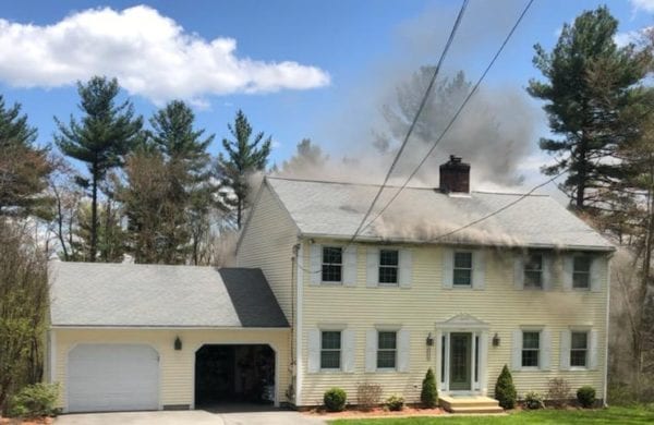 Charlton Home Fire Under Investigation | THE LAKE 940
